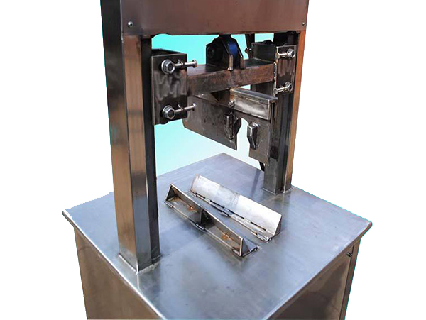 pig head cutter/pig head halve cutting split machine/slaughter knife ...